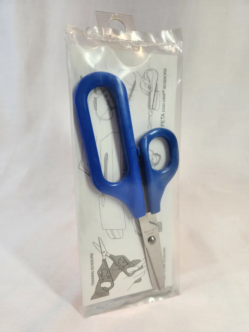 PETA Long-loop Scissors for Greater Control - Father Joe's Villages